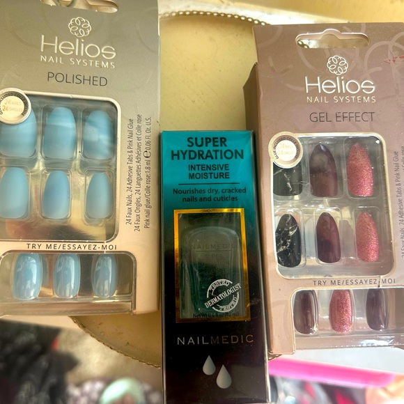 helios | Makeup | Helios Gel Effect Nails Polished Press On Nails Nail ...